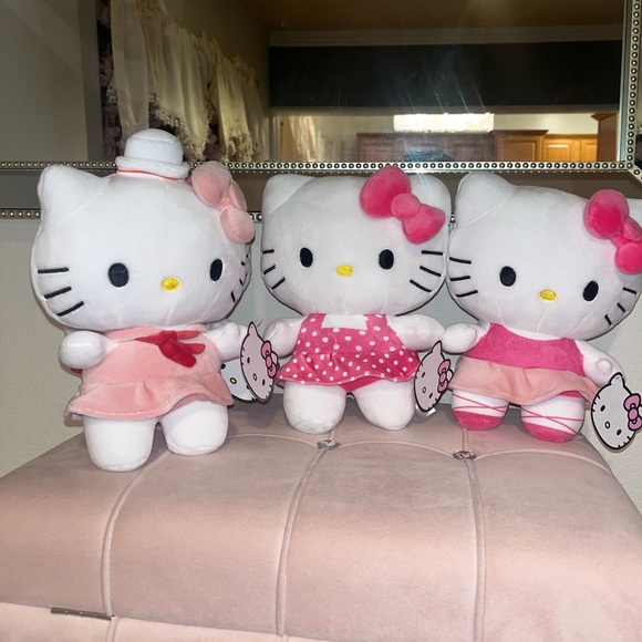 Hello Kitty | Toys | Hello Kitty Blushing Ballerina Plush | Poshmark